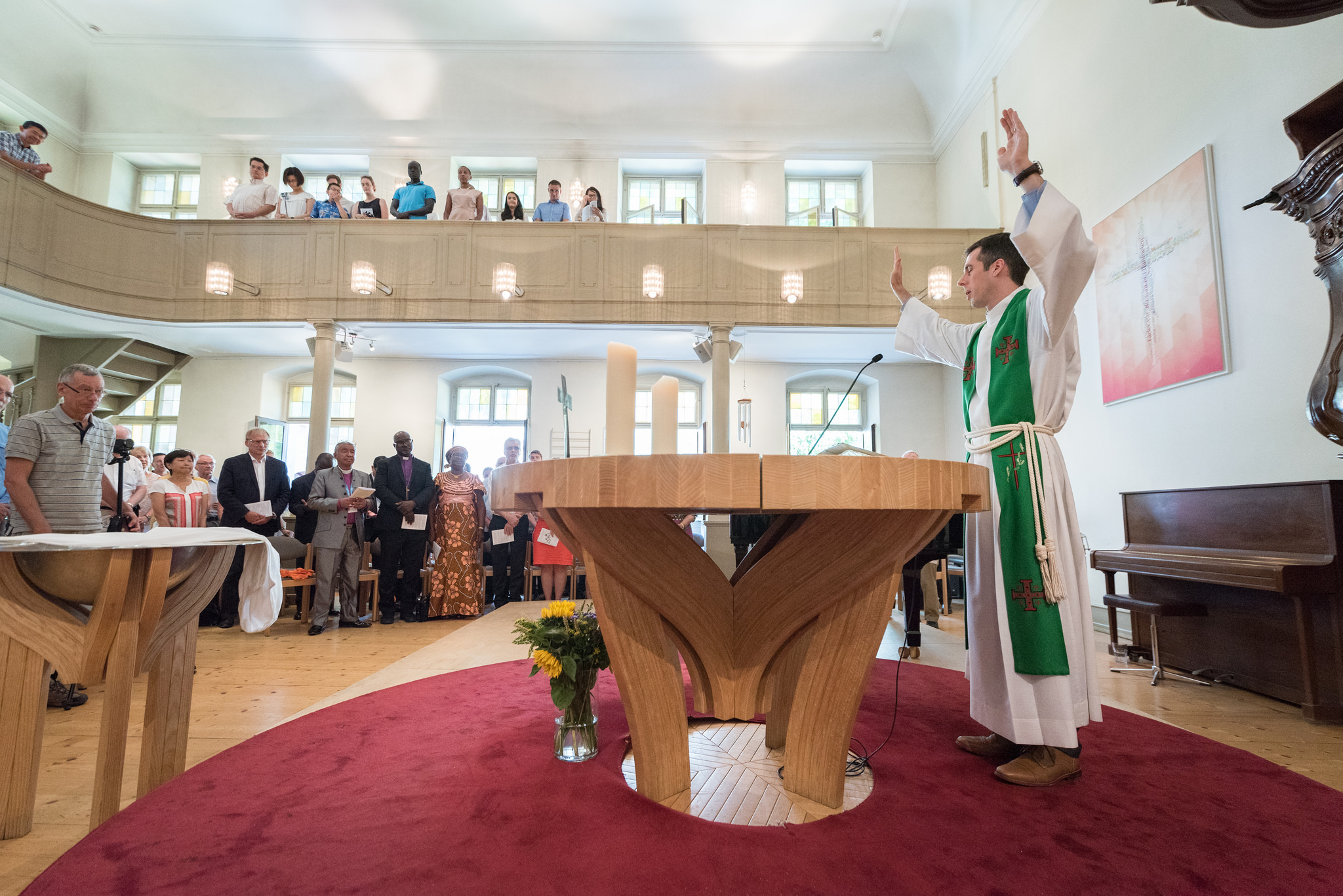 Worship with LWF – photos